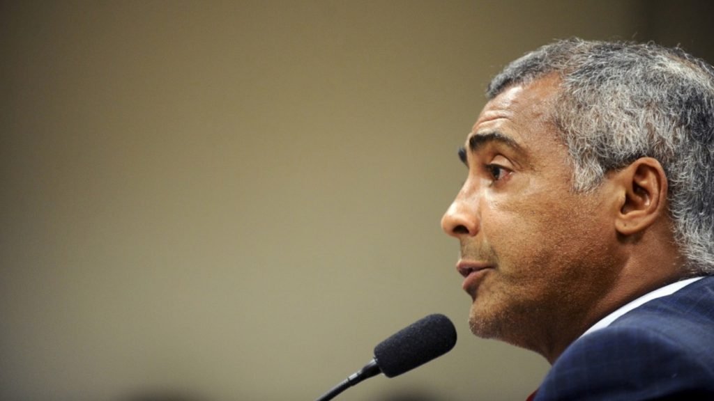 Romário lidera disputa pelo Governo do Rio, em todos os cenários